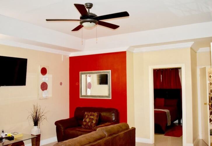 Kingston Guest Apartment At El Gabriel - Kingston