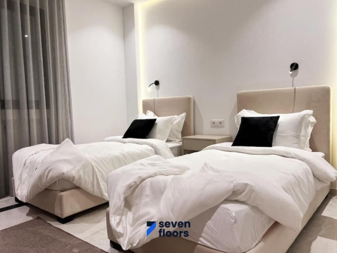 Seven Floors - Tunis