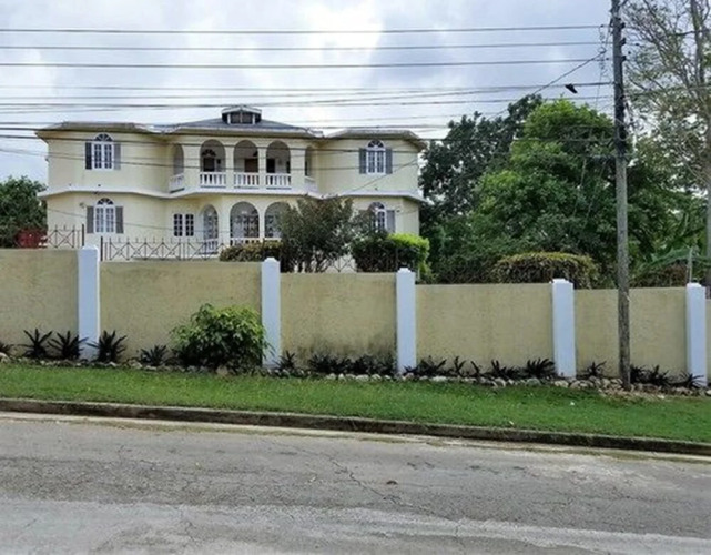 Marantha Close - Montego Bay
