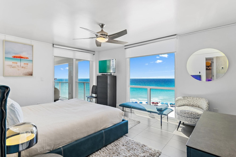 Shoreline Towers 2066 - Destin, FL