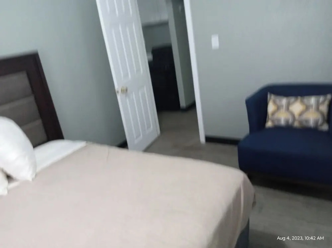 Homes-n-courts - Lake Mary, FL