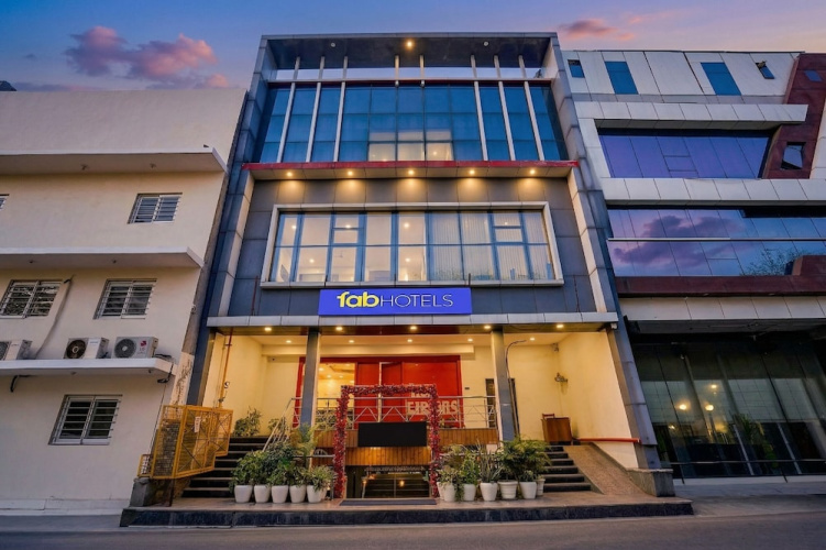 Fabhotel Mvr - Ghaziabad