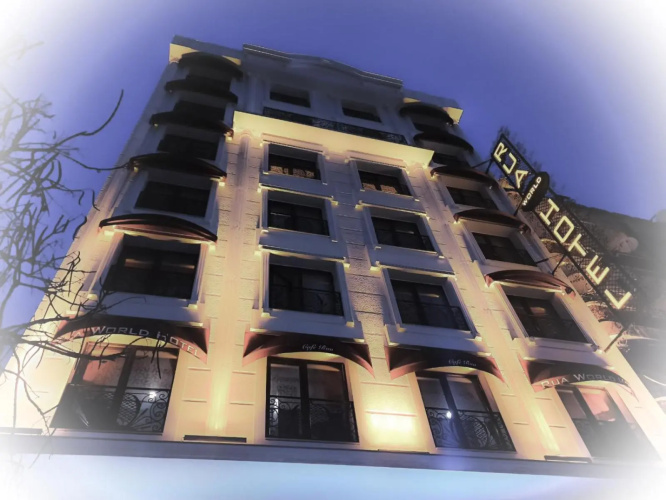 Rua World Hotel - Van