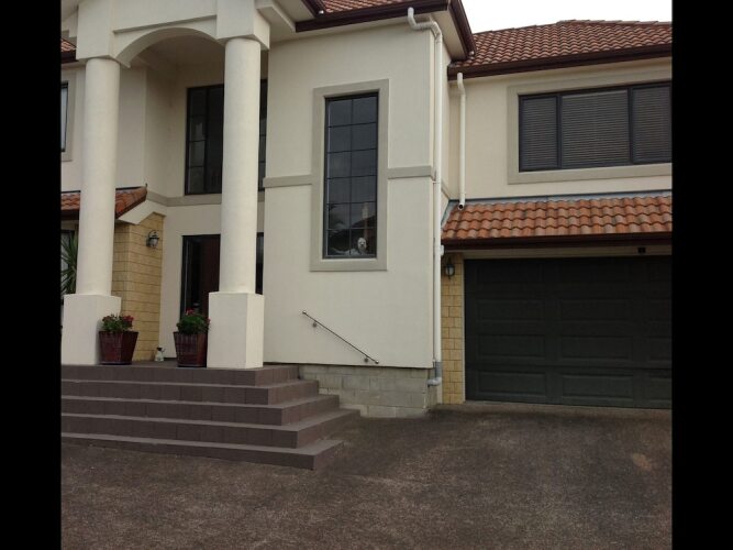 Howick Luxury Large Home - Waiheke Island