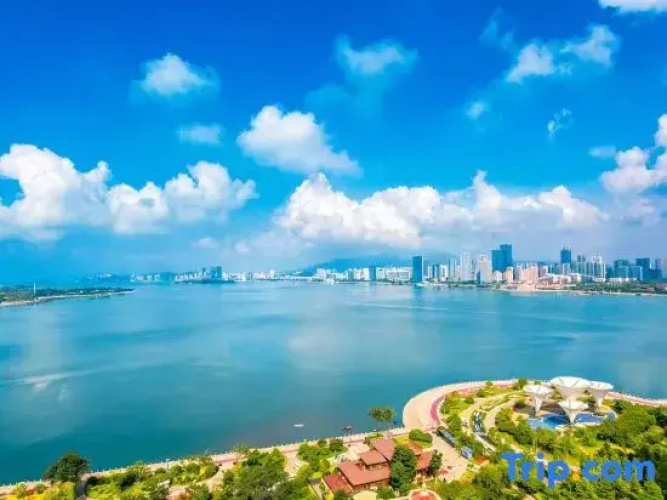 Qingdaohangyuexuan Seaview Apartment (Qingdao Golden Beach) - Qingdao