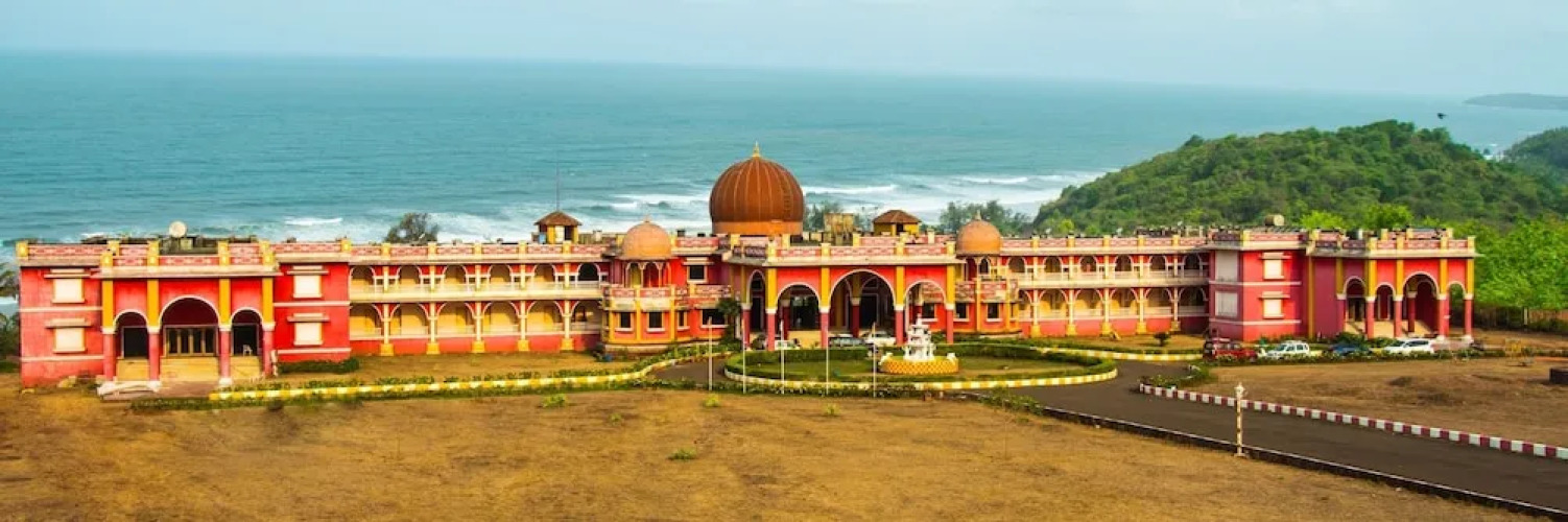 Shiv Sagar Palace - Ganpatipule