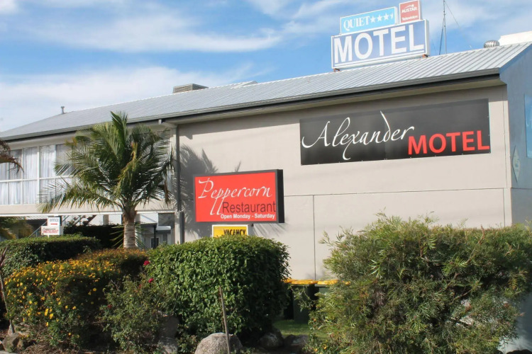 Alexander Motel - Warwick