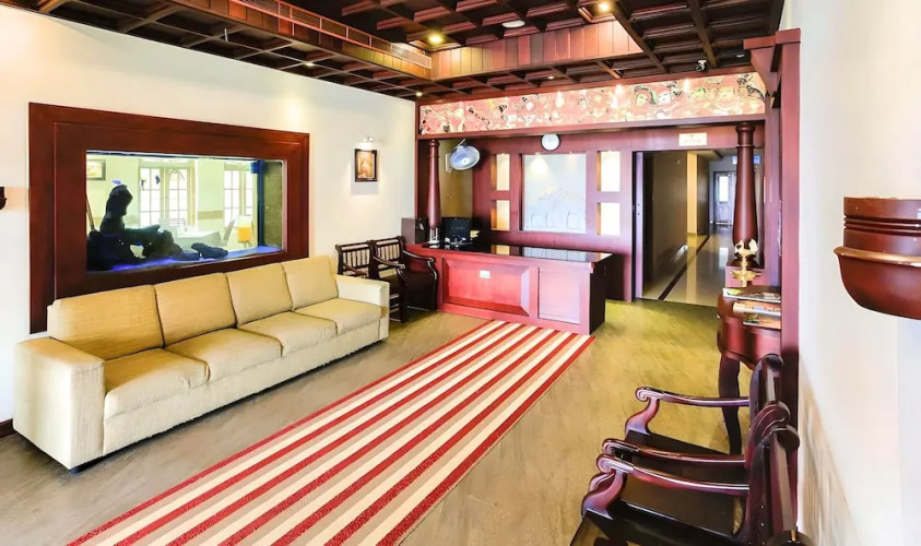 Seaflare Beach Resort & Spa - 