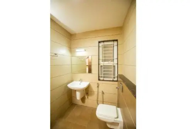 Ponnis Hotel - Palani
