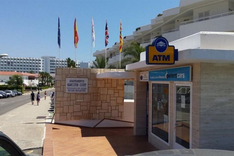 Hamilton Court  Apartamentos - Menorca