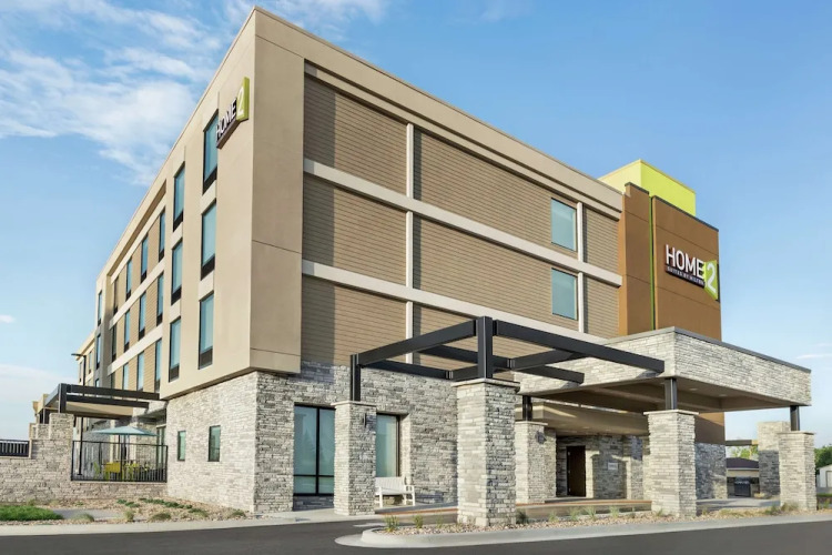 Home2 Suites By Hilton Cheyenne - Cheyenne, WY