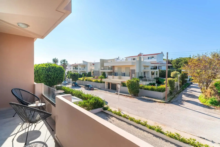 Golden Sun Luxury Apartment Adults Only - Rodes