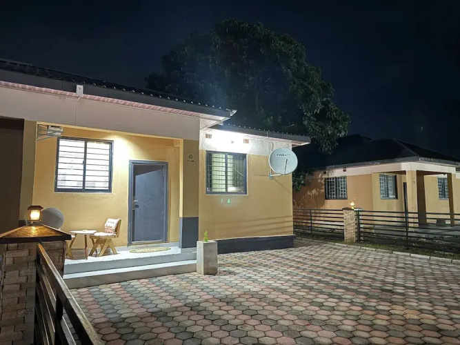 Stand Alone Executive 2br Villa In Emerald Hill Estate Move In Ready All Comfort - Lusaka