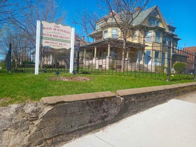 The Weis Mansion - Iowa