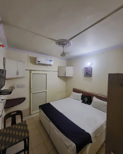 Hotel Victoria Grand - Bareilly