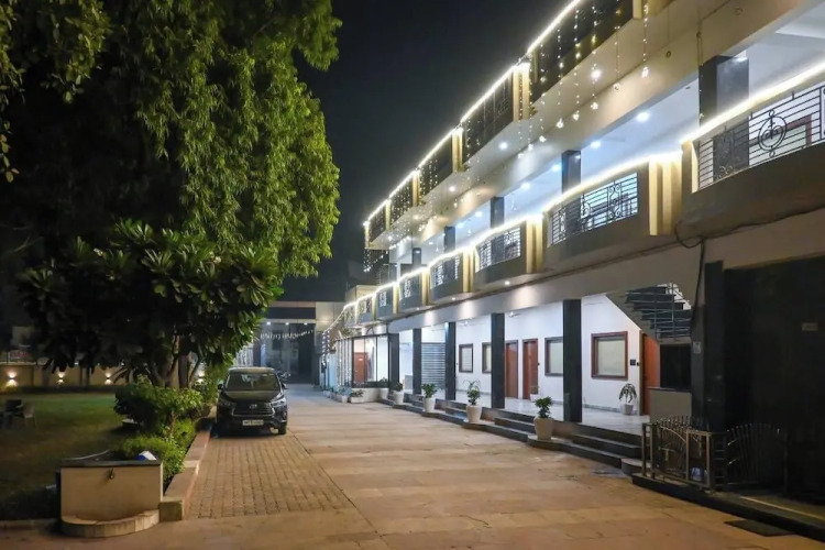 The Kedar Resort - Mathura