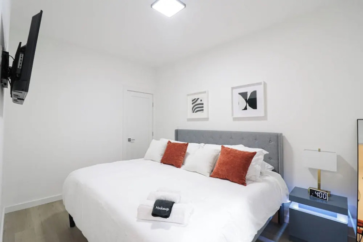 Unit 3 One Br With Queen  Sofa And  Bed - Washington, DC