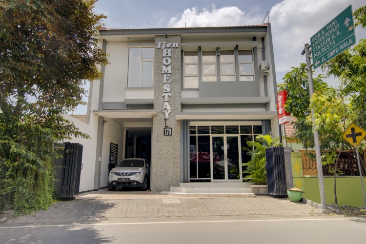 Oyo 3229 Ijen Homestay - Mojokerto