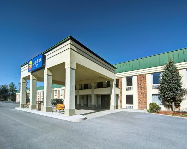Clarion Pointe Beckley - Beckley, WV