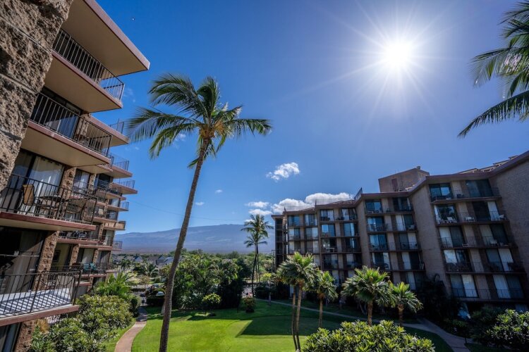 2 2 Oceanview Modern Resort Vistas - Kihei, HI
