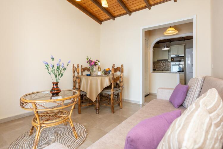 Villa Elia Large Private Pool Walk To Beach Sea Views A C Wifi Car Not Required - 1978 - Corfú