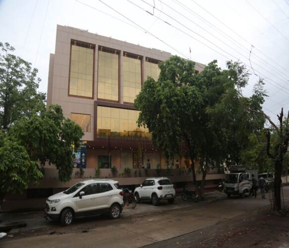 Hotel Poonam Residency - Wardha