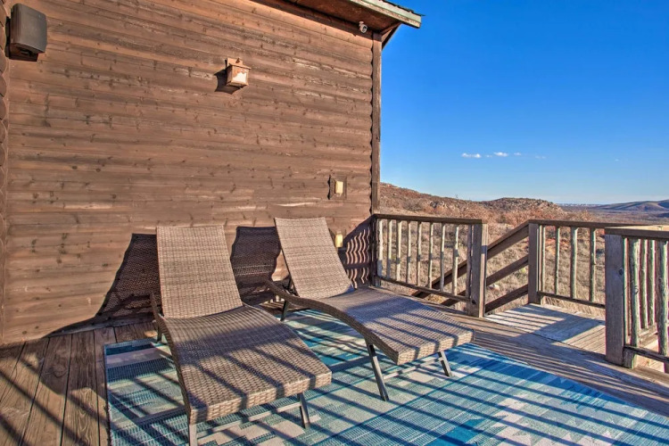 Updated Cabin W/ 360-degree Mtn View: 1 Mi To Lake - Lake Lawtonka, OK