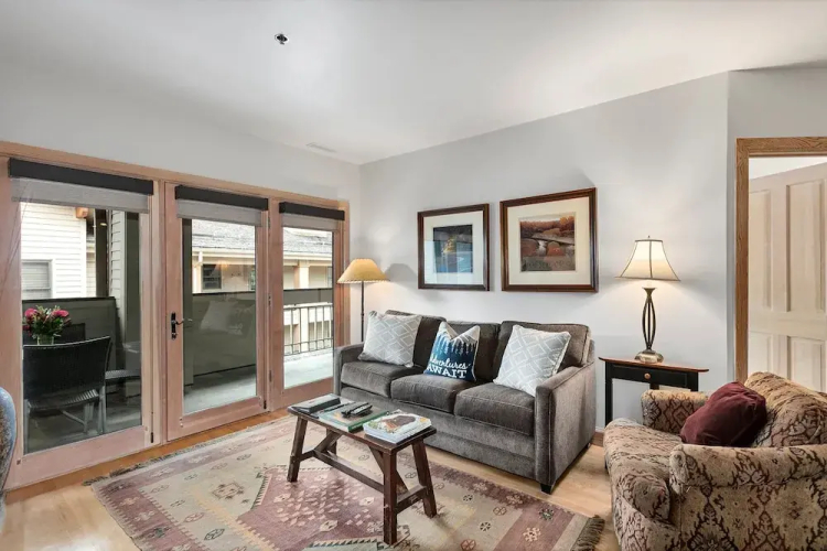 Royal Plaza At Deer Valley Resort - One Bedroom Condo #302 1 Condo - Park City, UT