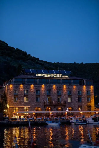 Assos Troy Port Hotel - Behram