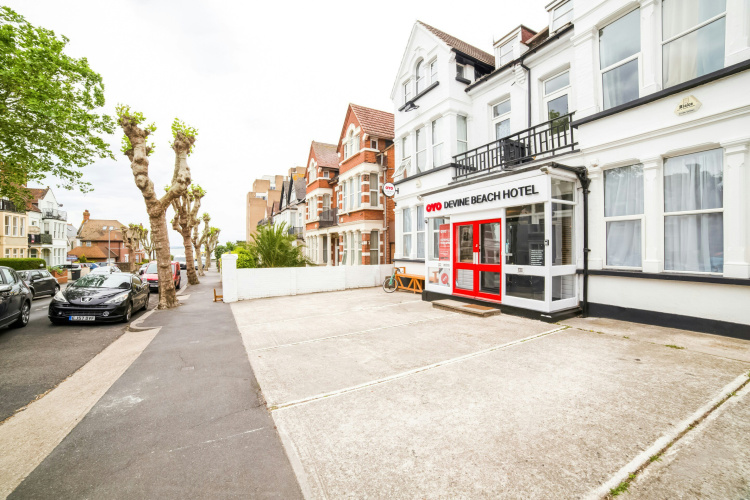 Devine Beach Hotel, Westcliff Southend-on-sea - Southend-on-Sea