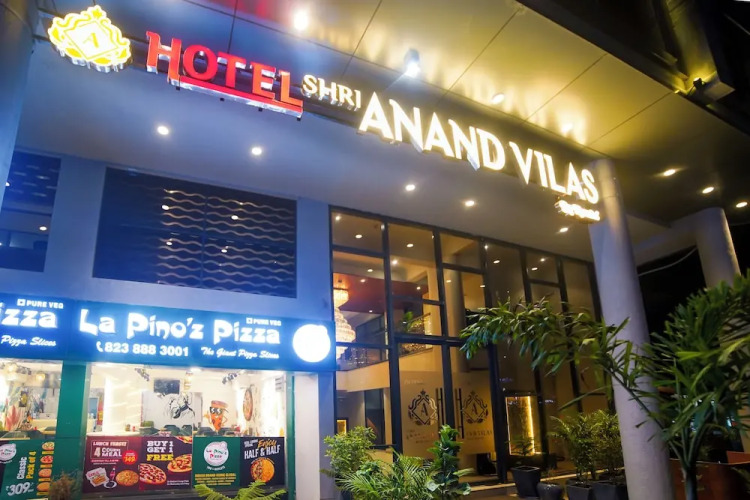 Hotel Shri Anand Vilas - Bhopal