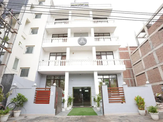 Hotel Saina Stay Inn - Gurugram