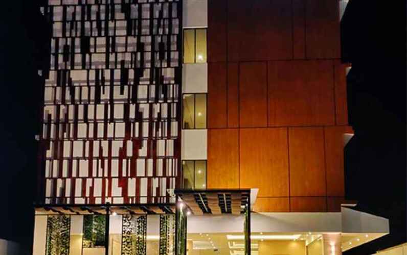 Lynn Hotel Mojokerto - Mojokerto