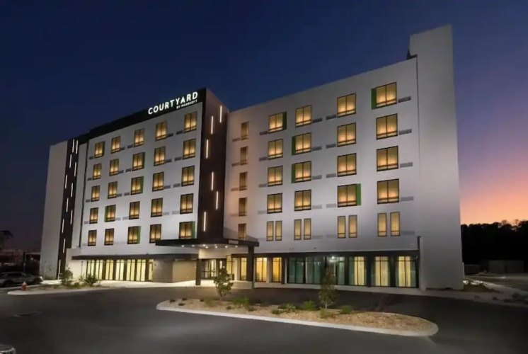 Courtyard By Marriott Lake City - Lake City, FL