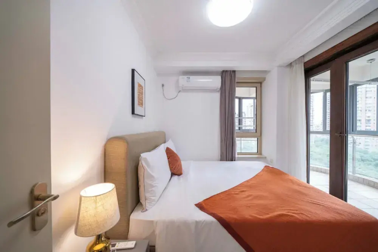 Tyms Modern 1br Apt  Garden - Shanghai