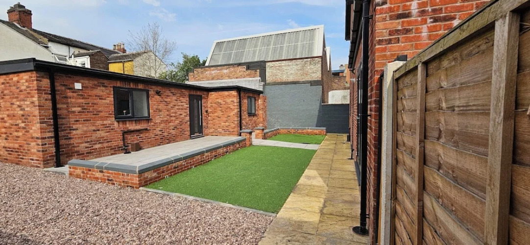 Citrine Suite 4 Bed House In Stoke On Trent - Stoke-on-Trent
