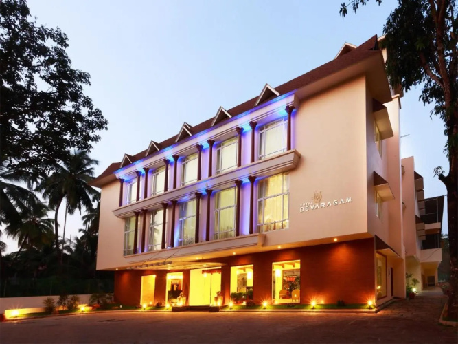 Hotel Devaragam - Guruvayur