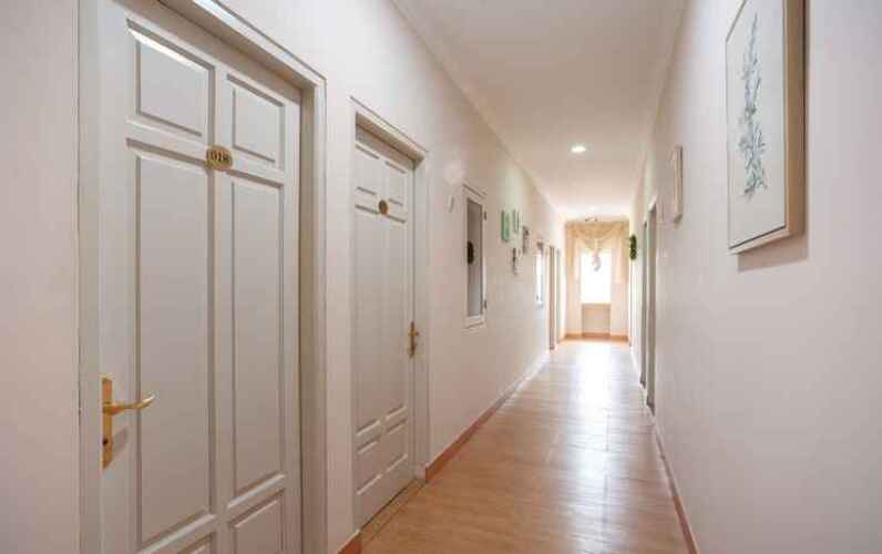 Urbanview Hotel Jagakarsa By Reddoorz - Depok