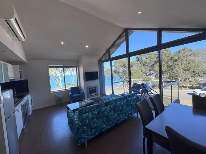 Lufra Beachside Hotel - Eaglehawk Neck