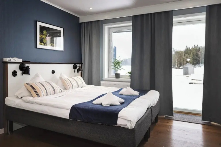 Lakelodge - 
