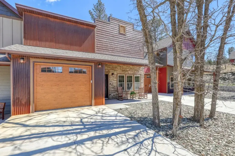 Gold Rush Charm Meets Modern Comfort - Hill City, SD