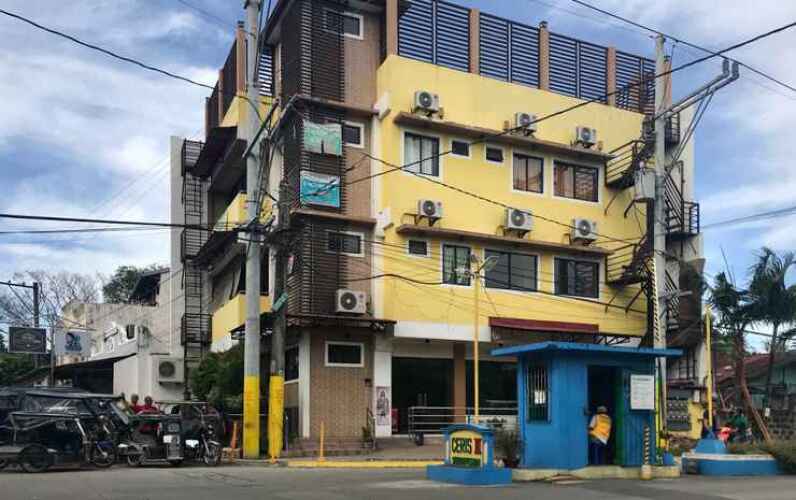 Rjat Guesthouse - Calamba