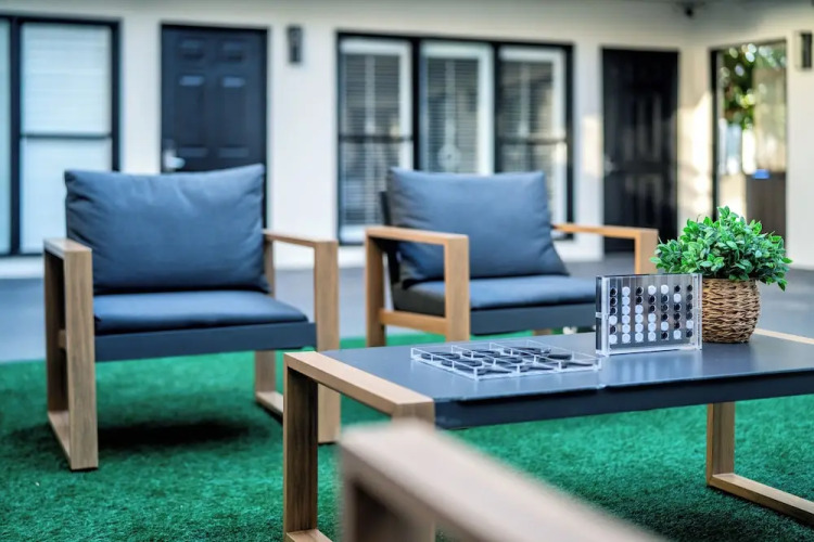 Lyfe Inn & Suites By Aga - Beverly Hills - West Hollywood