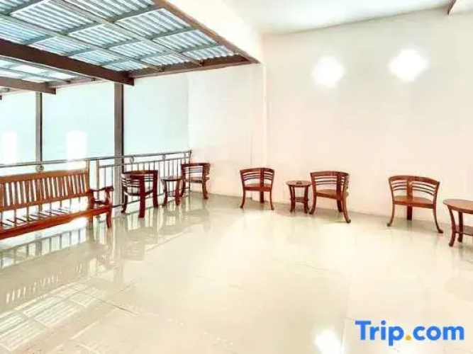 Sans Hotel Syariah Purnama Nganjuk - Nganjuk