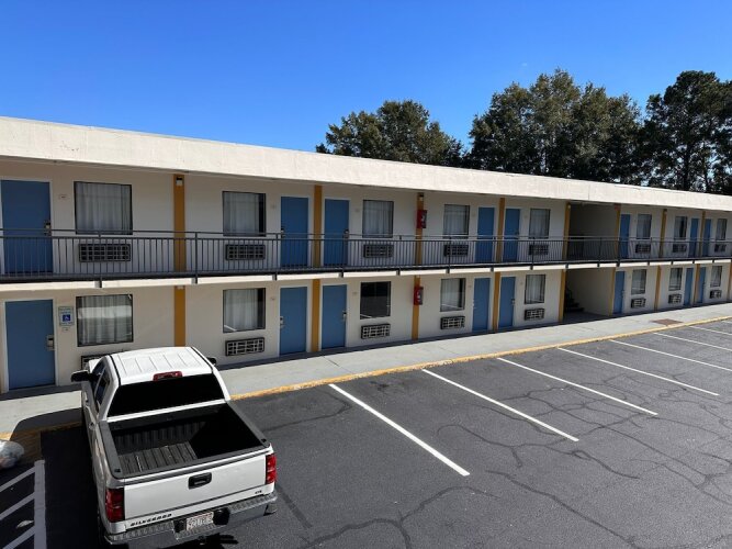Lanett Inn - West Point, GA