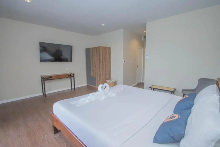 Roomquest The Peak Patong Hill - Patong Beach