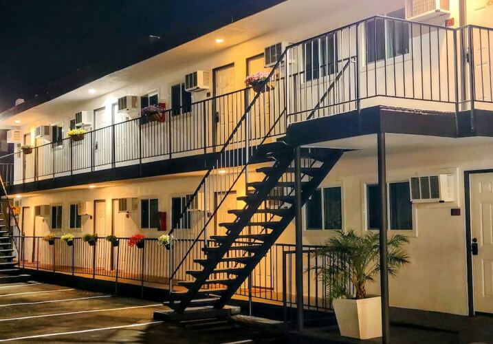 Nirvana Hotel - Las Vegas, NV