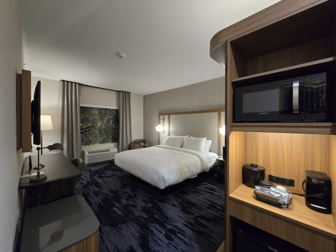 Fairfield By Marriott Inn & Suites Desoto Dallas South - DeSoto, TX