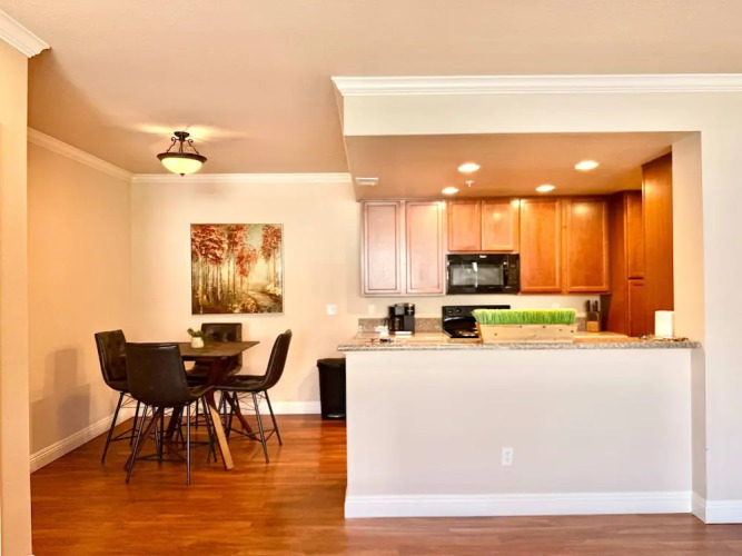 New Stylish 1br Apt With Heated Pool Gym Yoga Studio - Reno, NV