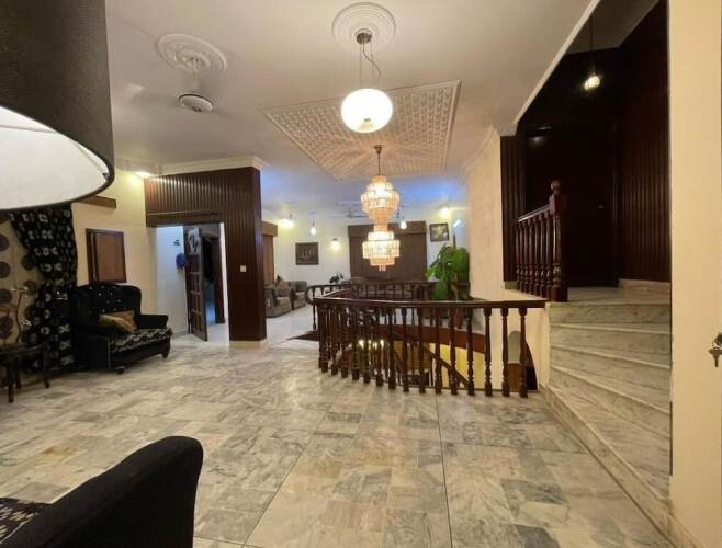 Hotel 12 Oclock - Karachi